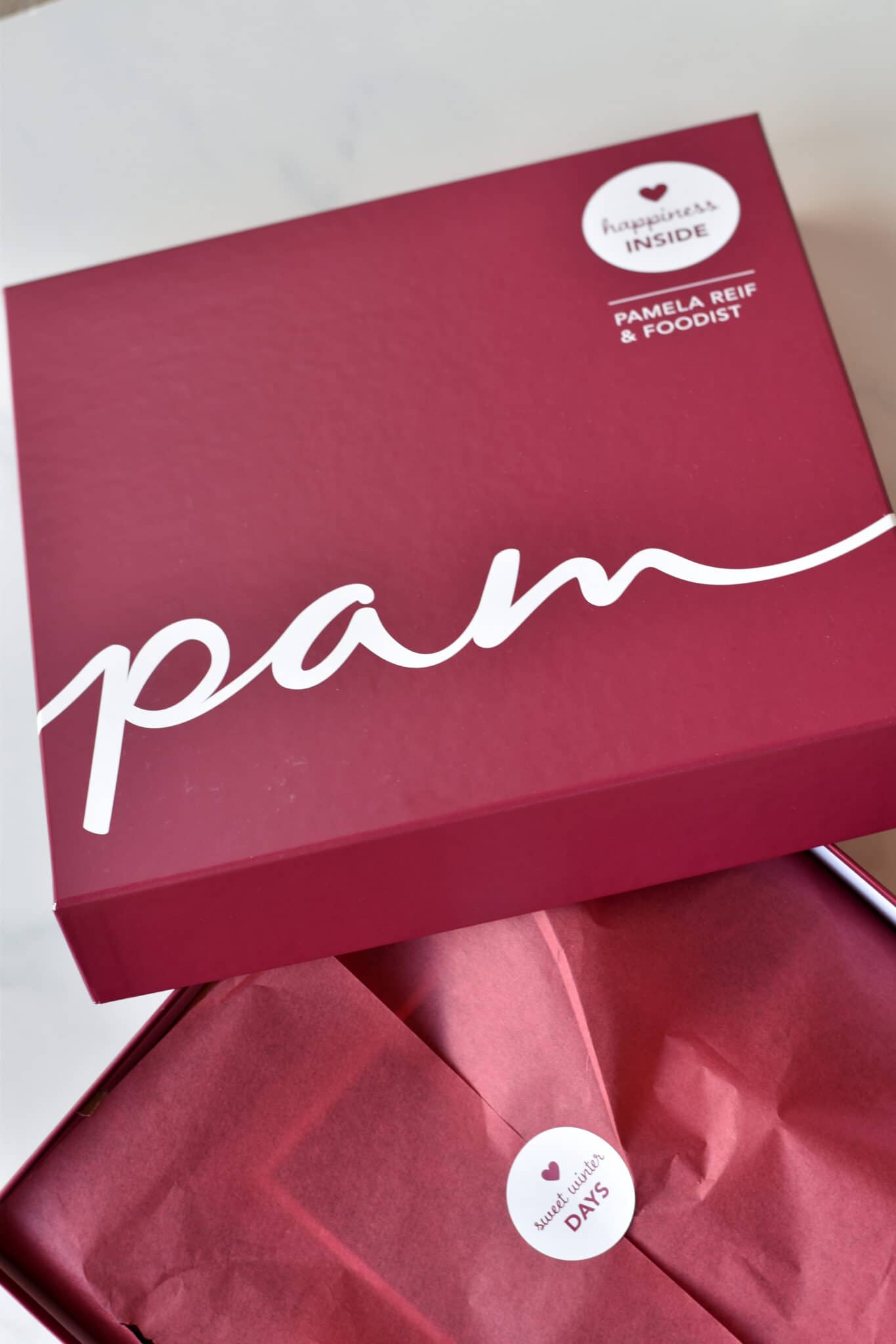 Pam Box Dezember 2020 Unboxing - die Weihnachts-LE von Pamela Reif