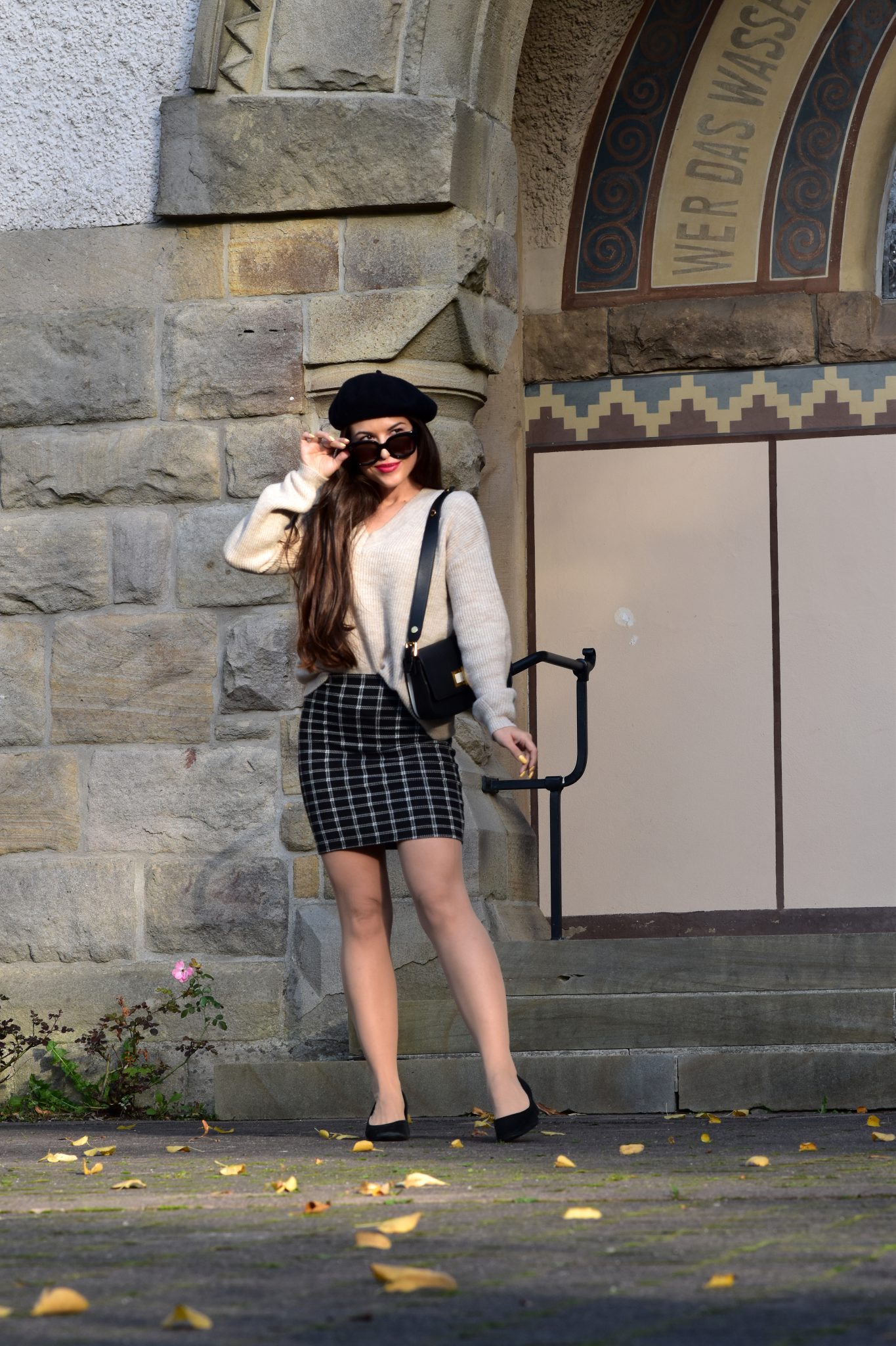 Parisian Look - französischer Herbstlook mit Tube-Skirt