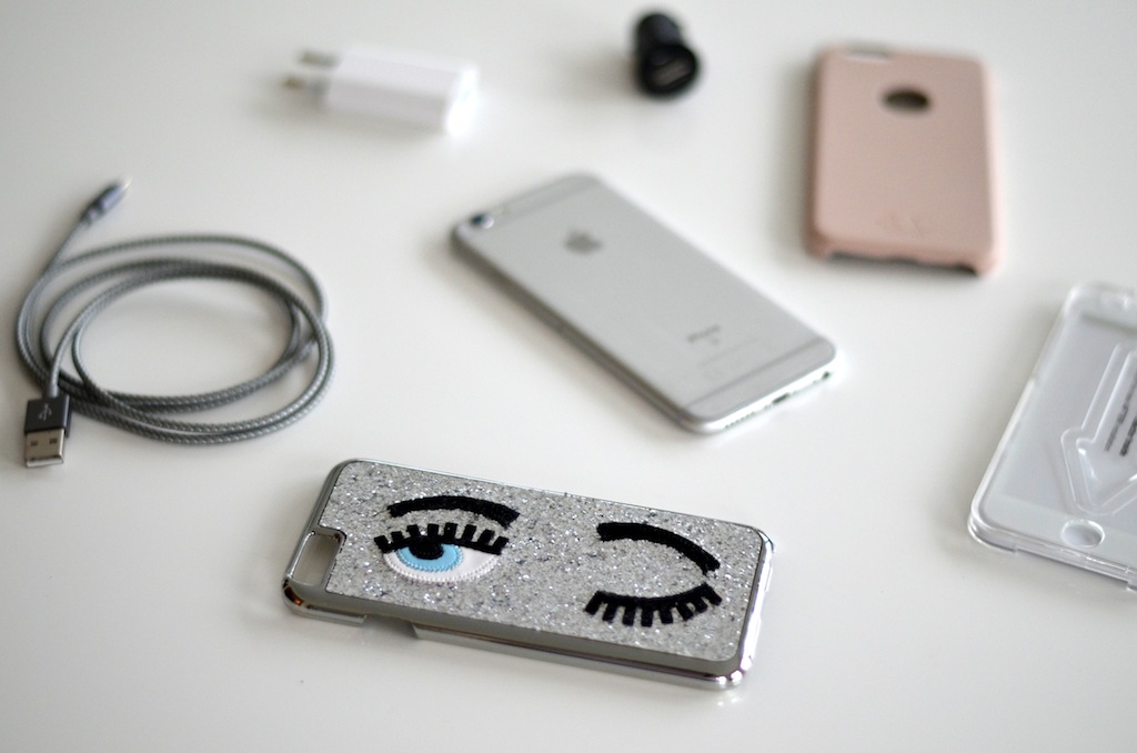 iPhone Essentials - amour de soi by Tina Carrot